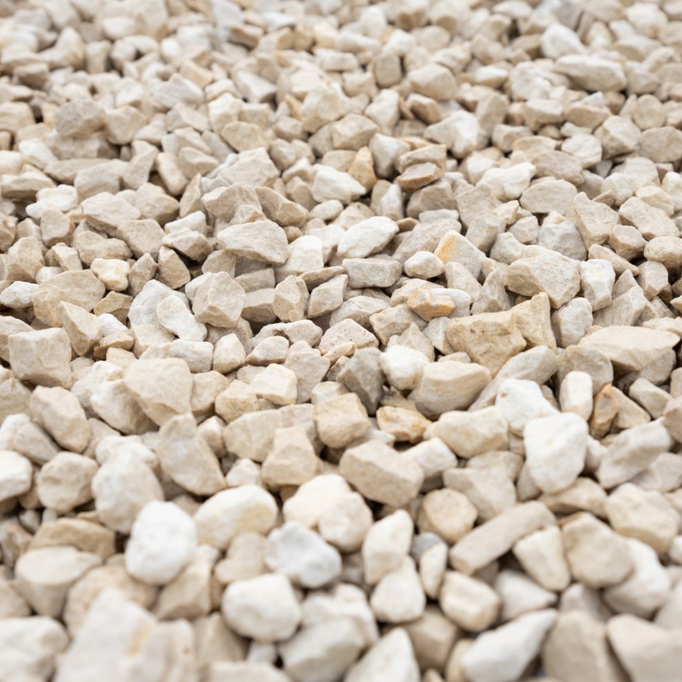 Cotswold Buff Stone Chippings Bulk Bag | 20mm Cotswold Buff Gravel
